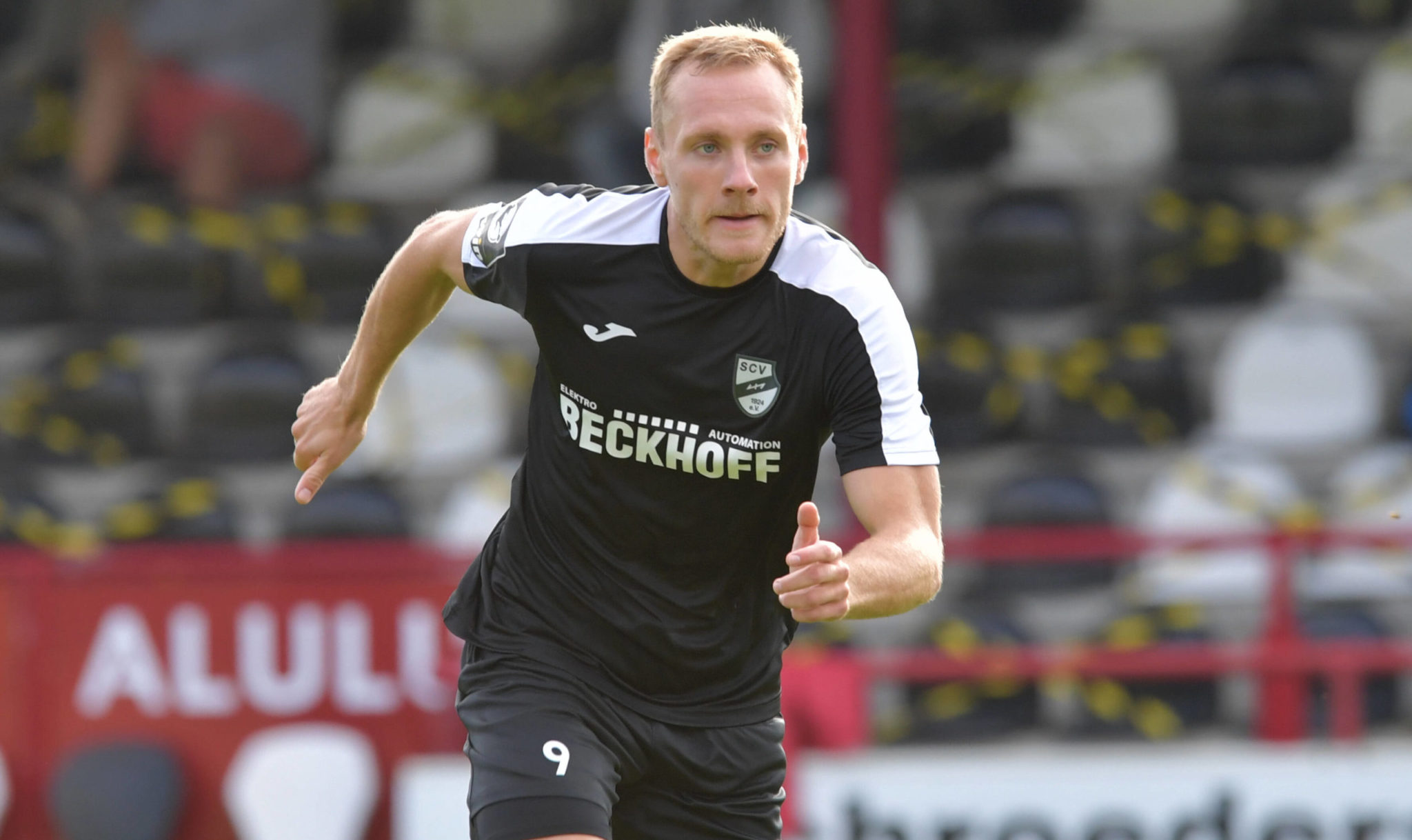 Fix: Zolinski unterschreibt bis 2023 in Aue – liga2-online.de