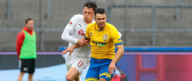 Verletzter Kijewski verlängert: "Haben mir sehr schnell ein Zeichen ...