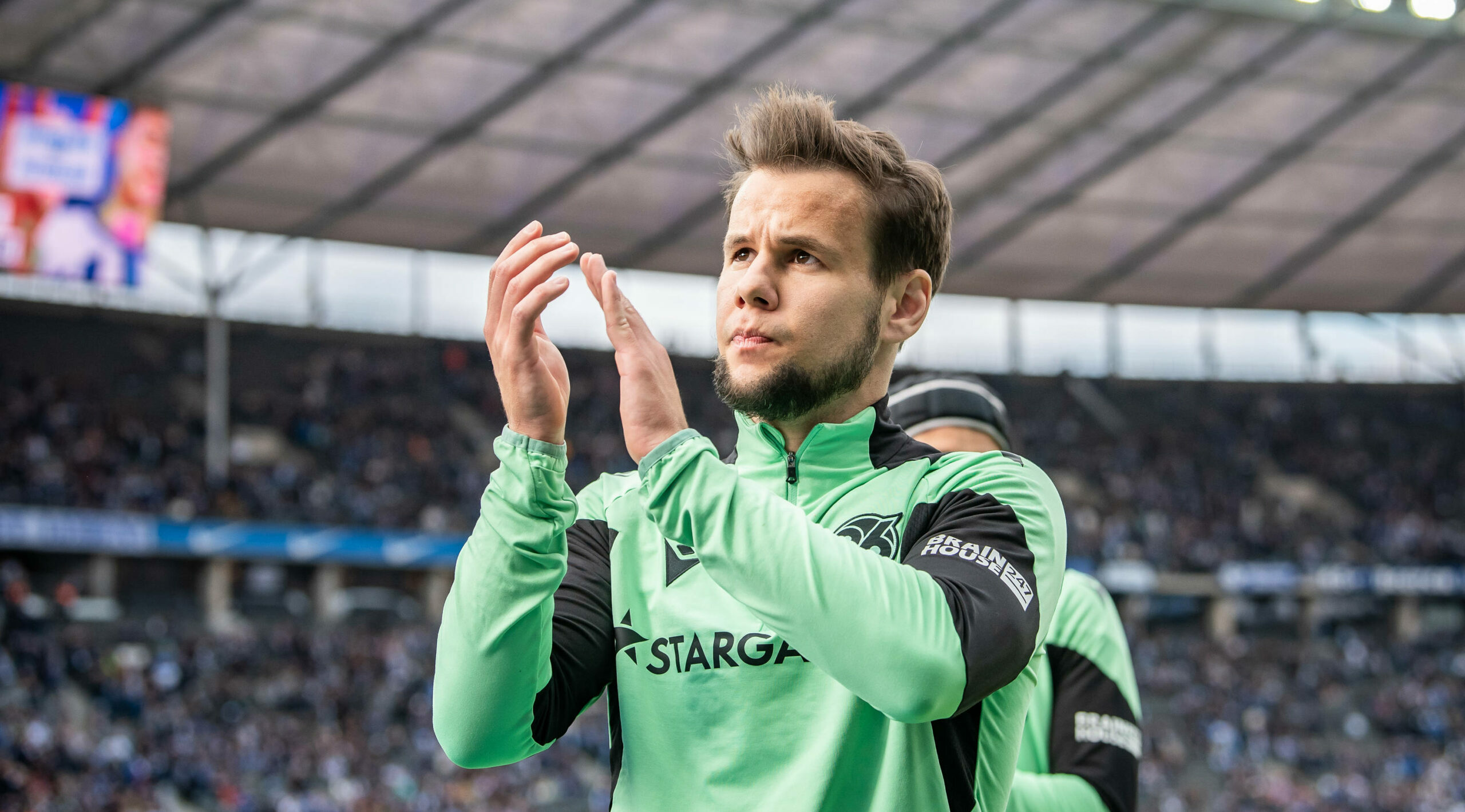 Abschied nach zwei Jahren: 96 verkauft Schaub an Rapid Wien – liga2 ...