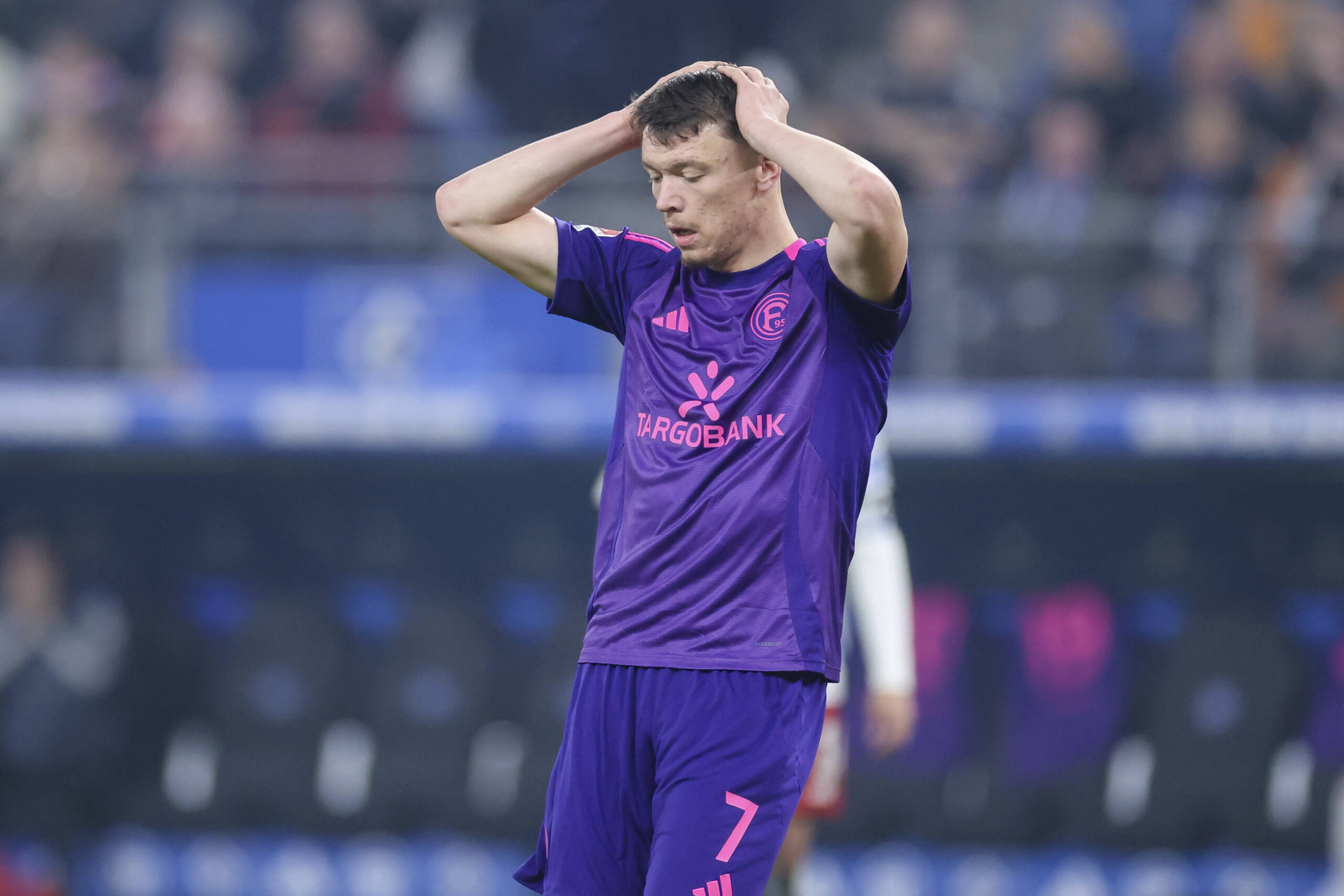 Fortuna Düsseldorf: Pejcinovic fällt mit Fußverletzung aus – liga2 ...