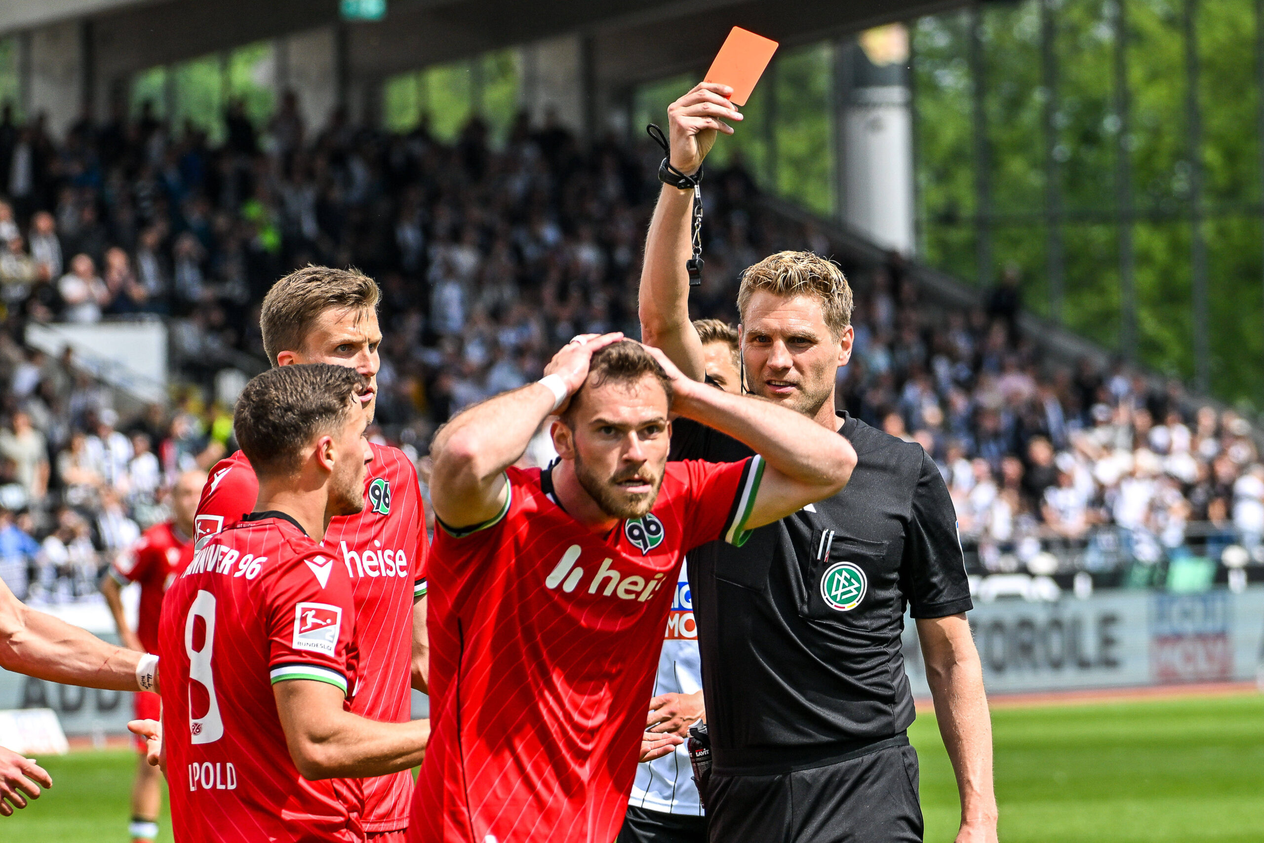 Saison-Aus nach Platzverweis: Tomiak für zwei Spiele gesperrt – liga2 ...