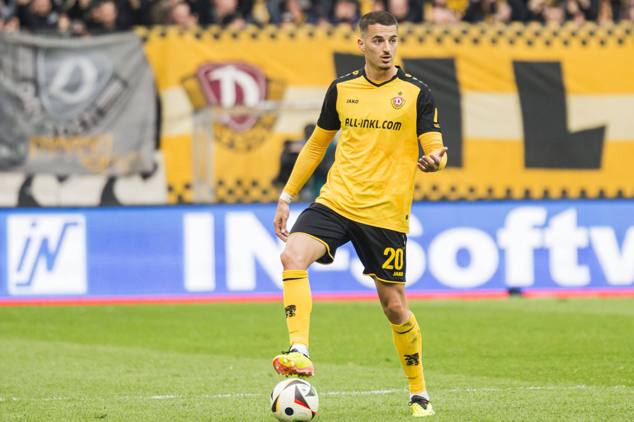 Rückschlag für Dresden! Transfer von Hoti vorerst geplatzt – liga2 ...